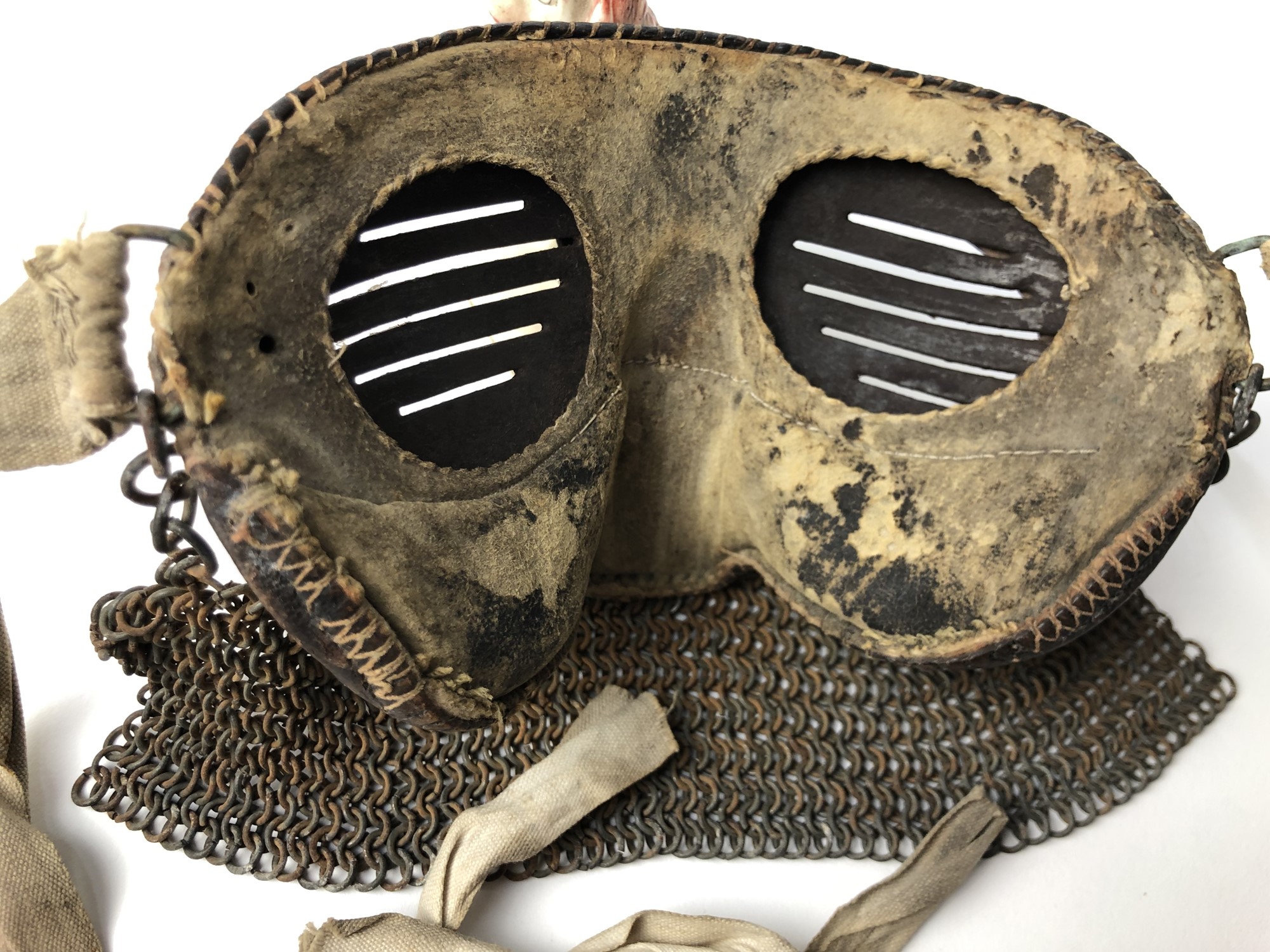 Lot 732 - Scarce First World War tank crew face mask