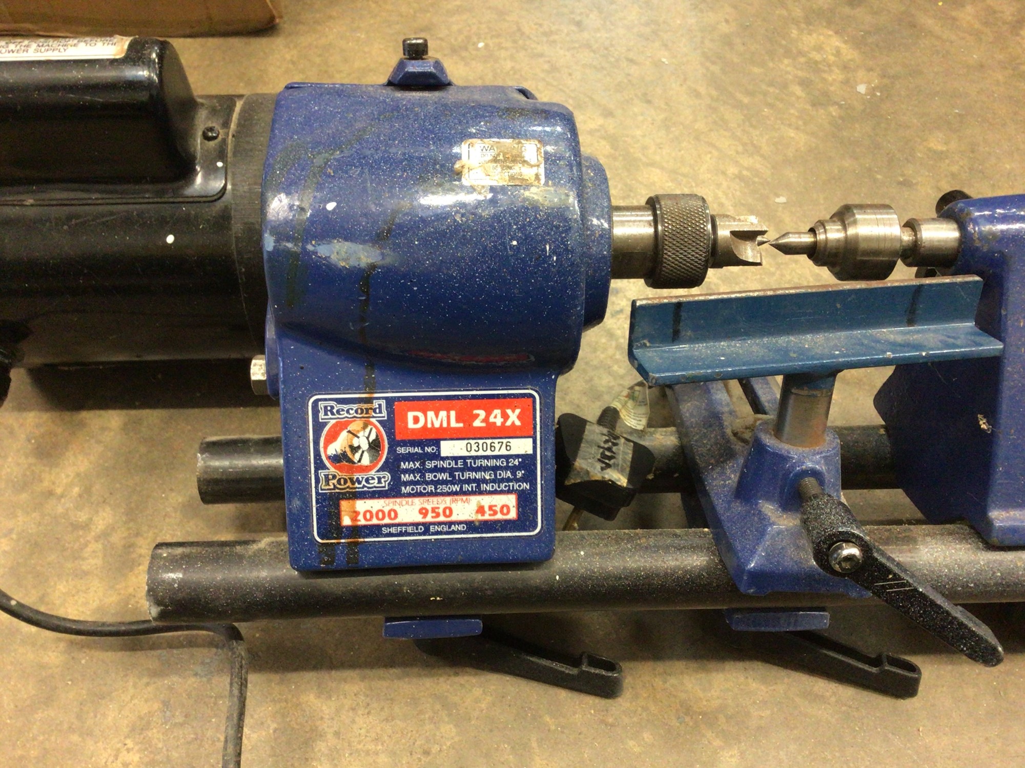 Lot 116 - Record Power DML 24x wood turning lathe