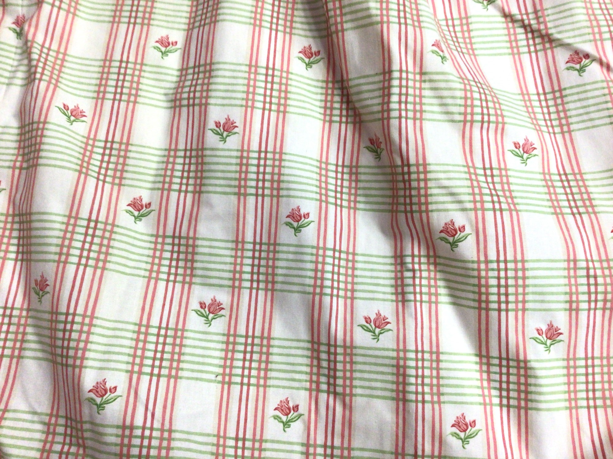 Lot 1440 - Jane Churchill pair of pink and green check