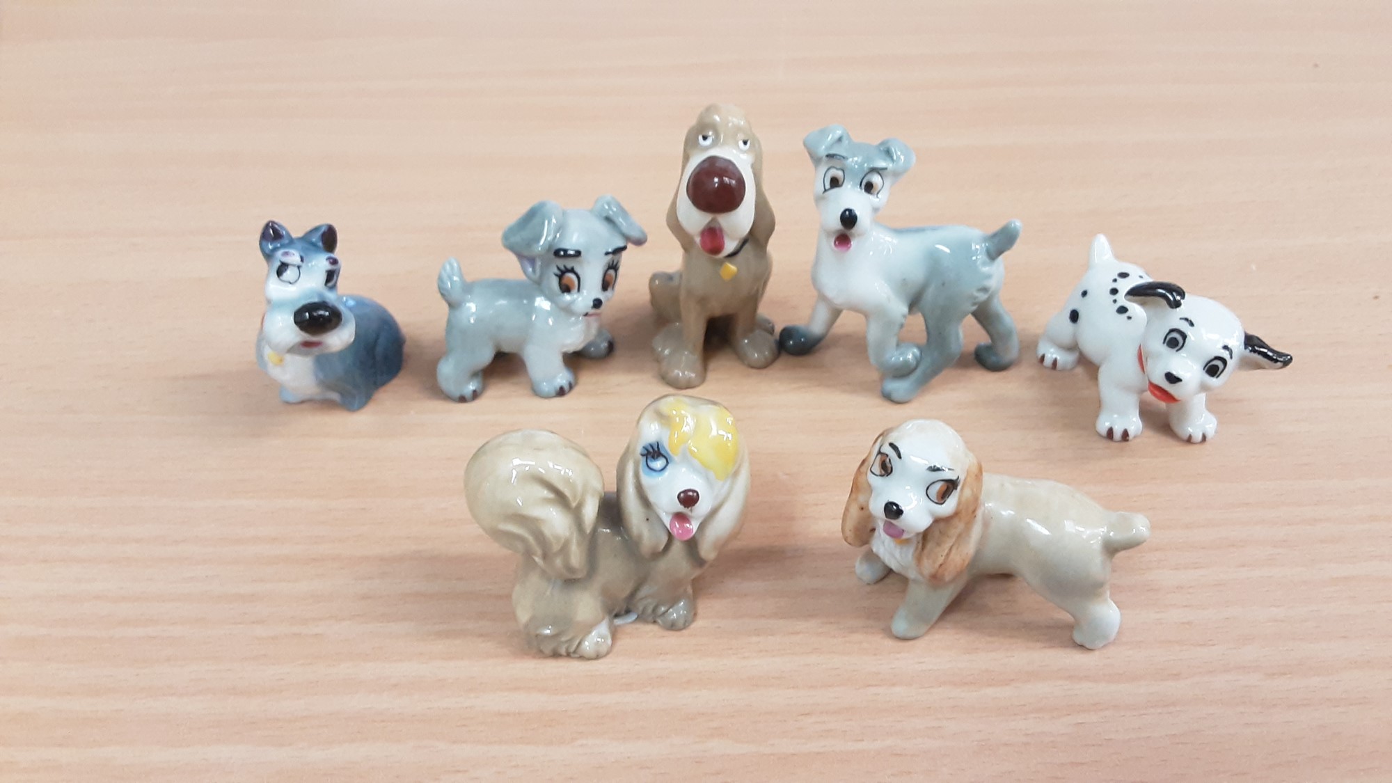 Lot 1260 - Selection of Wade figures including Tom and