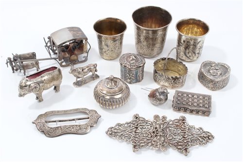 Lot 570 - Collection of small Silverer boxes and