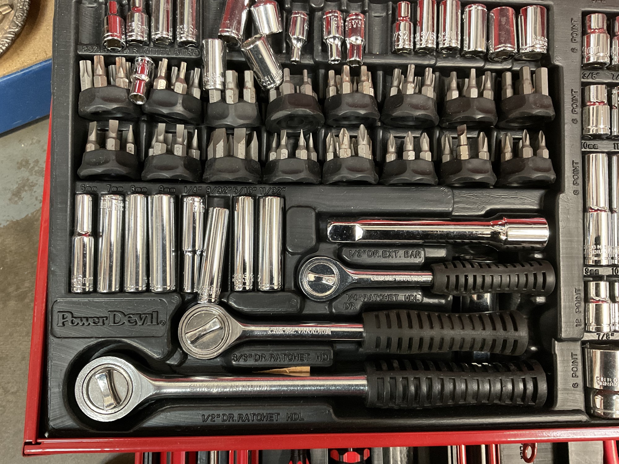 Lot 208 - Power Devil socket set