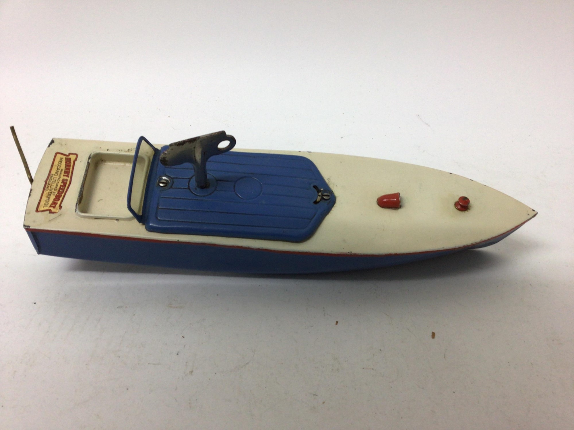 Lot 1912 - Triang Thames clockwork cruiser, speed boat,