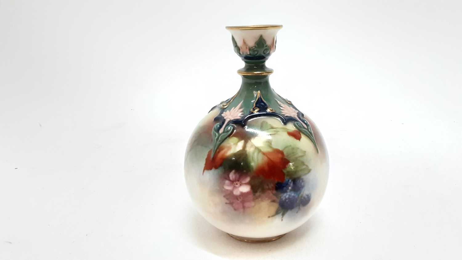 Lot 1287 - Hadley Worcester leaf and berry vase
