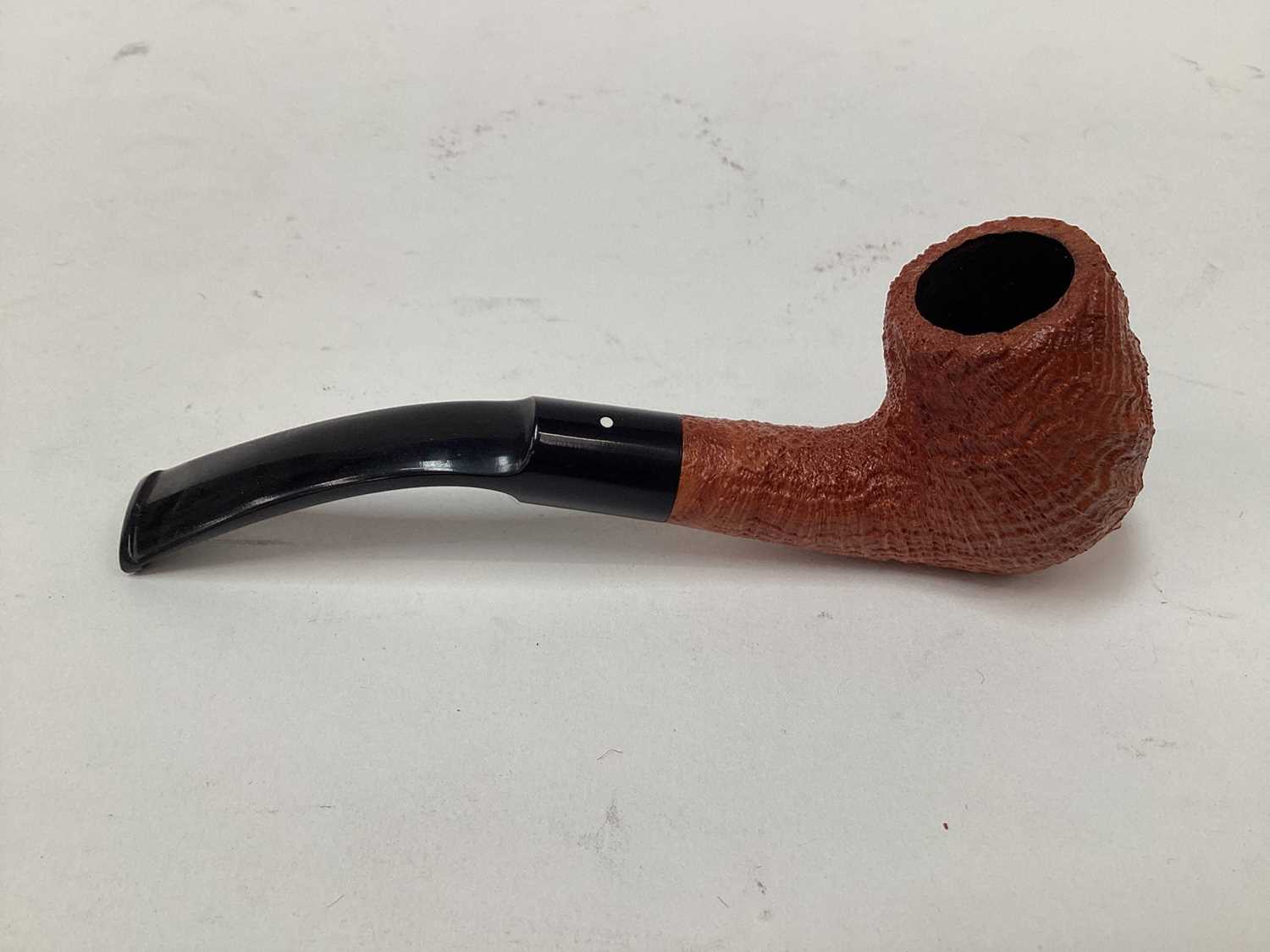 Lot 2544 - Dunhill Tanshell 3202 pipe, appears