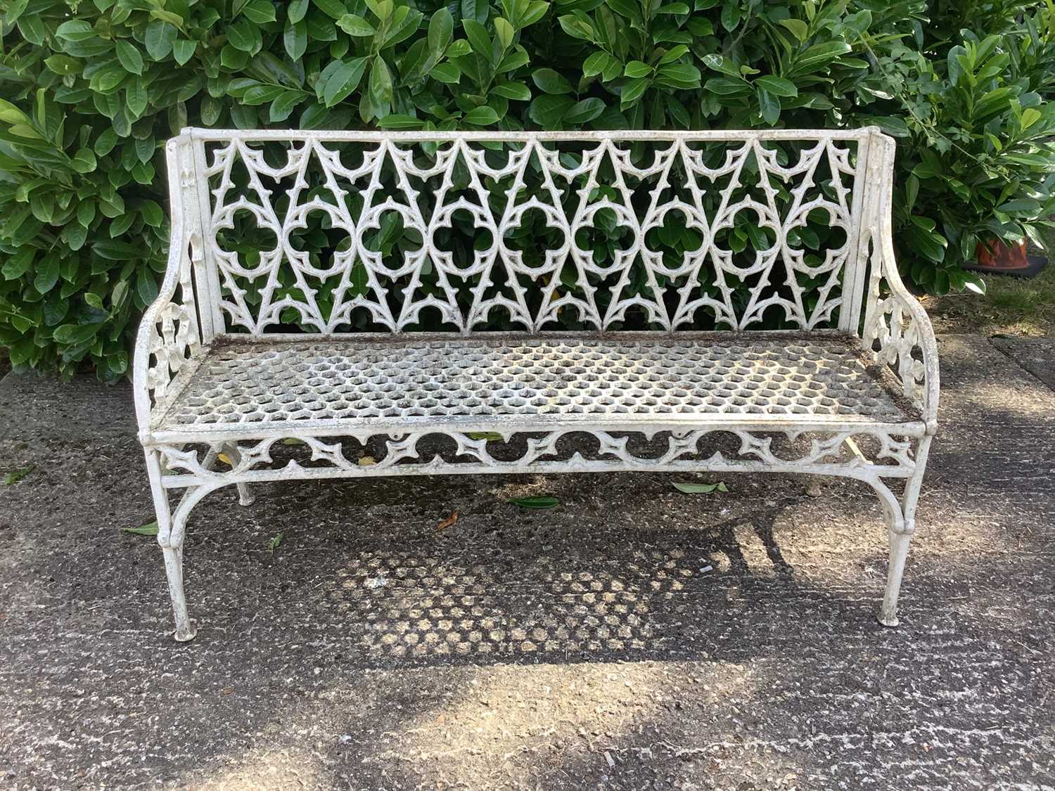 Lot 1403 - Good stylish garden bench in the gothic