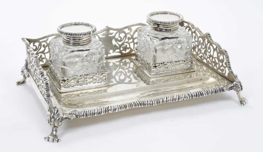 Lot 315 - Late Edwardian silver ink stand of