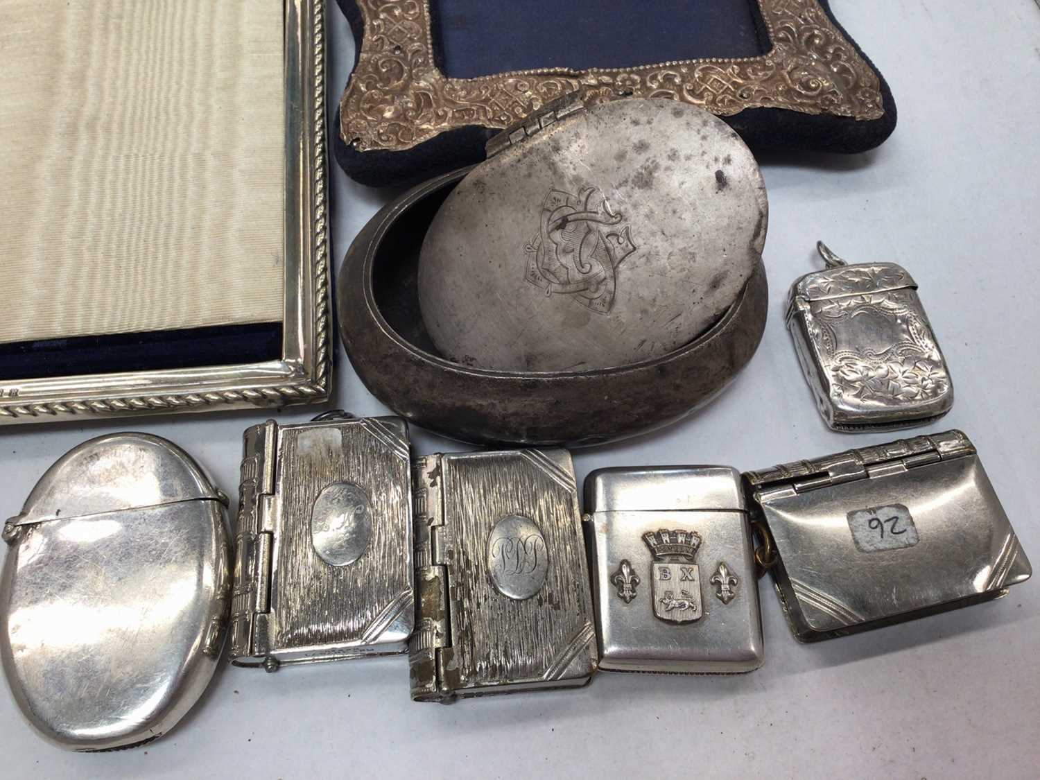 Lot 992 - Two silver photograph frames, silver snuff