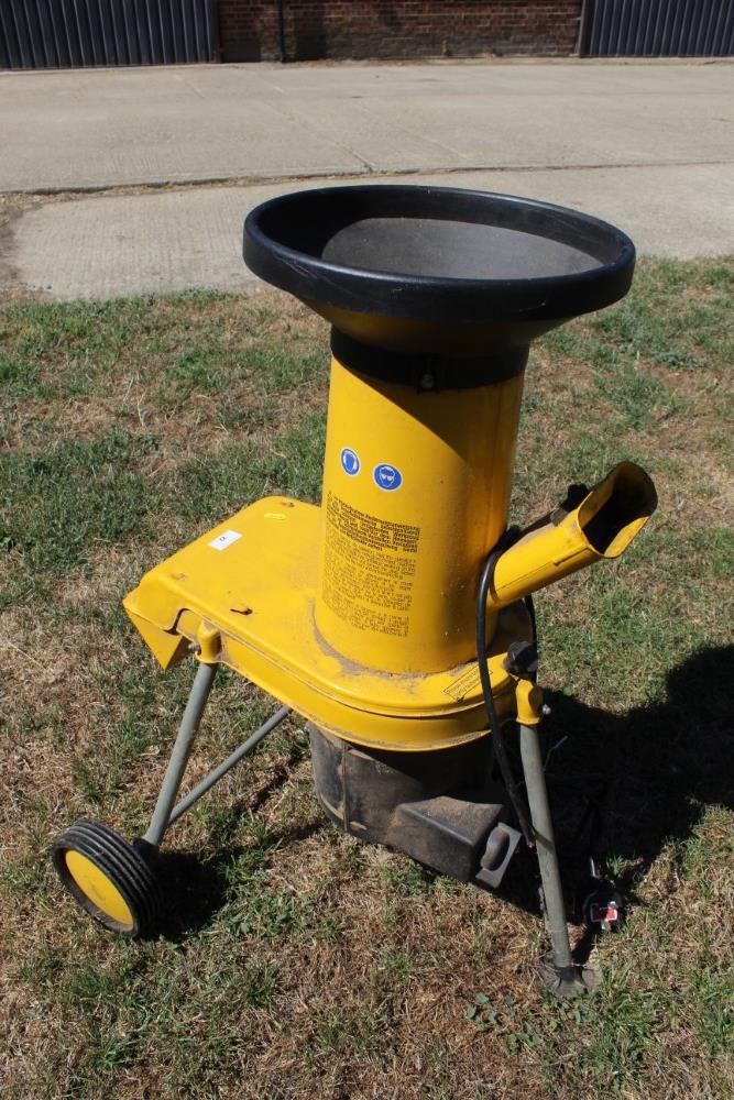 Lot 22 - AL-KO H 1300 S electric garden shredder