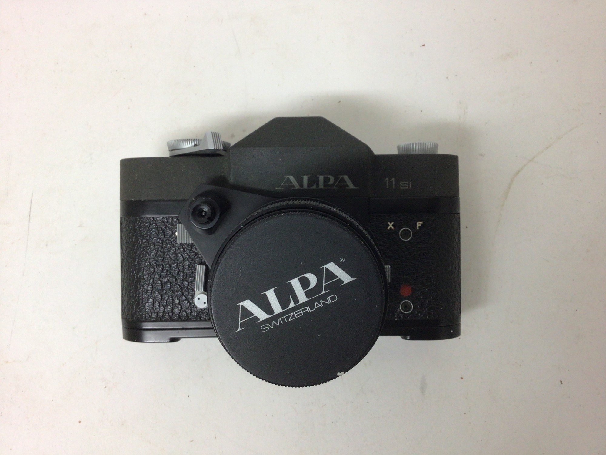 Lot 2354 - ALPA 11 si 35mm SLR camera