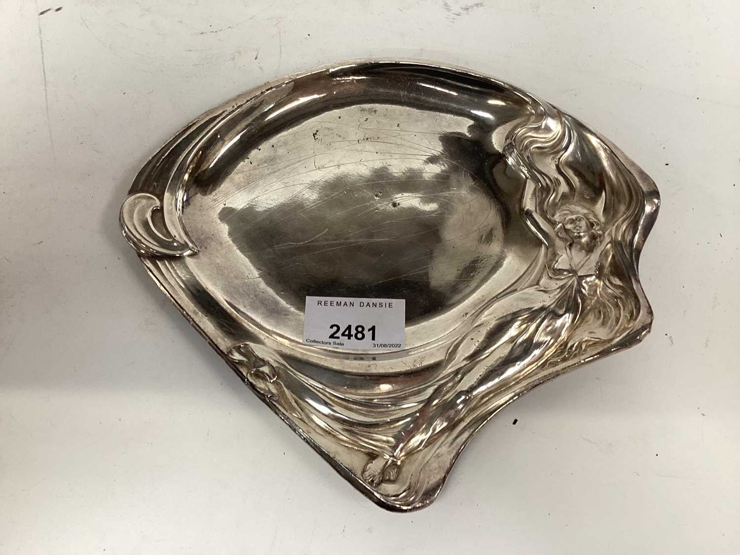 Lot 2481 - WMF art nouveau dish with a stylised woman