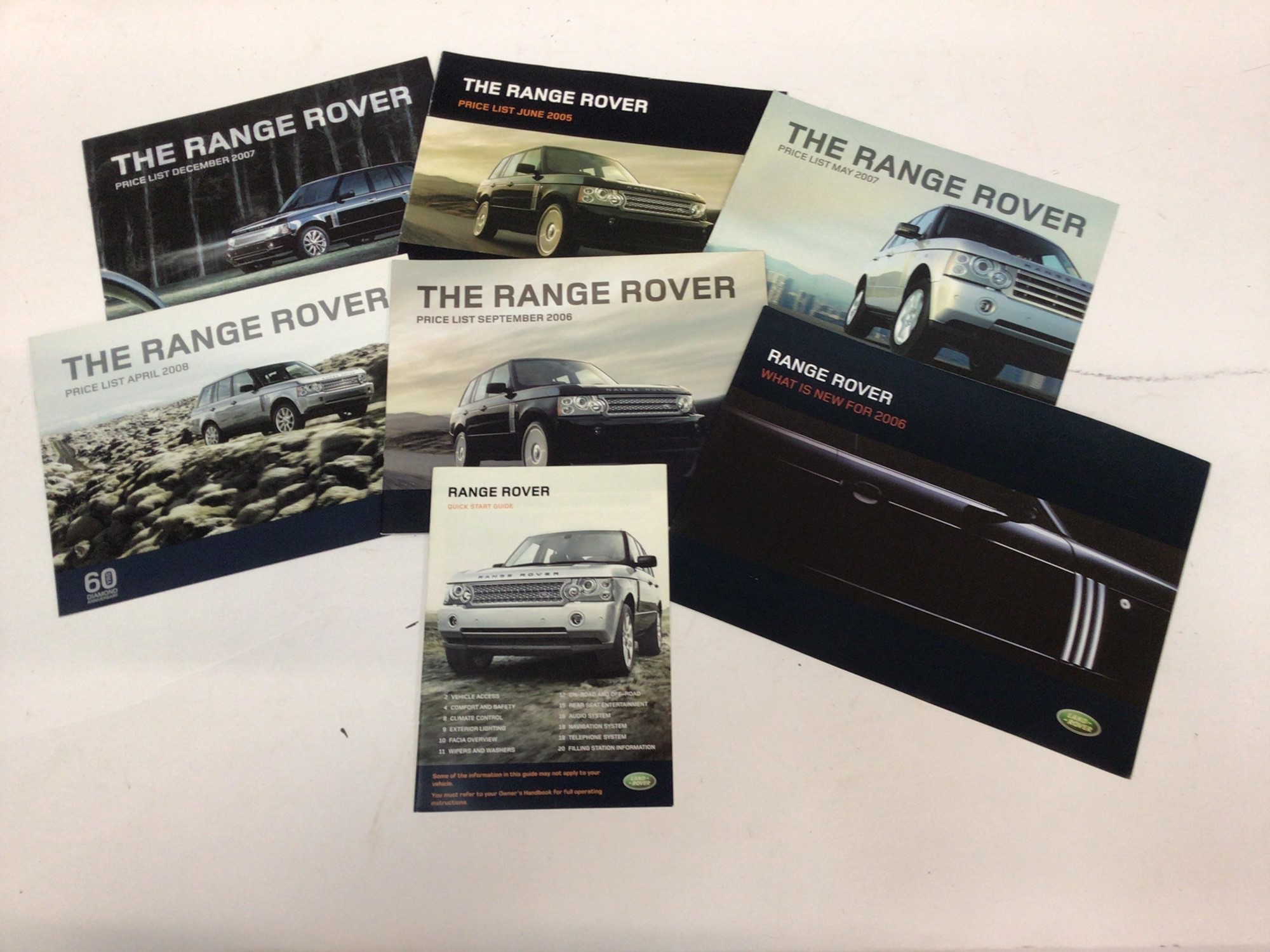 Lot 1975 - Large collection of Range Rover L322 sales