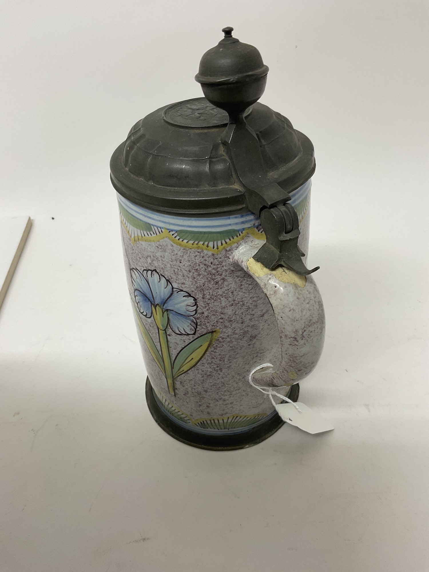 Lot 22 - 18th century German tankard