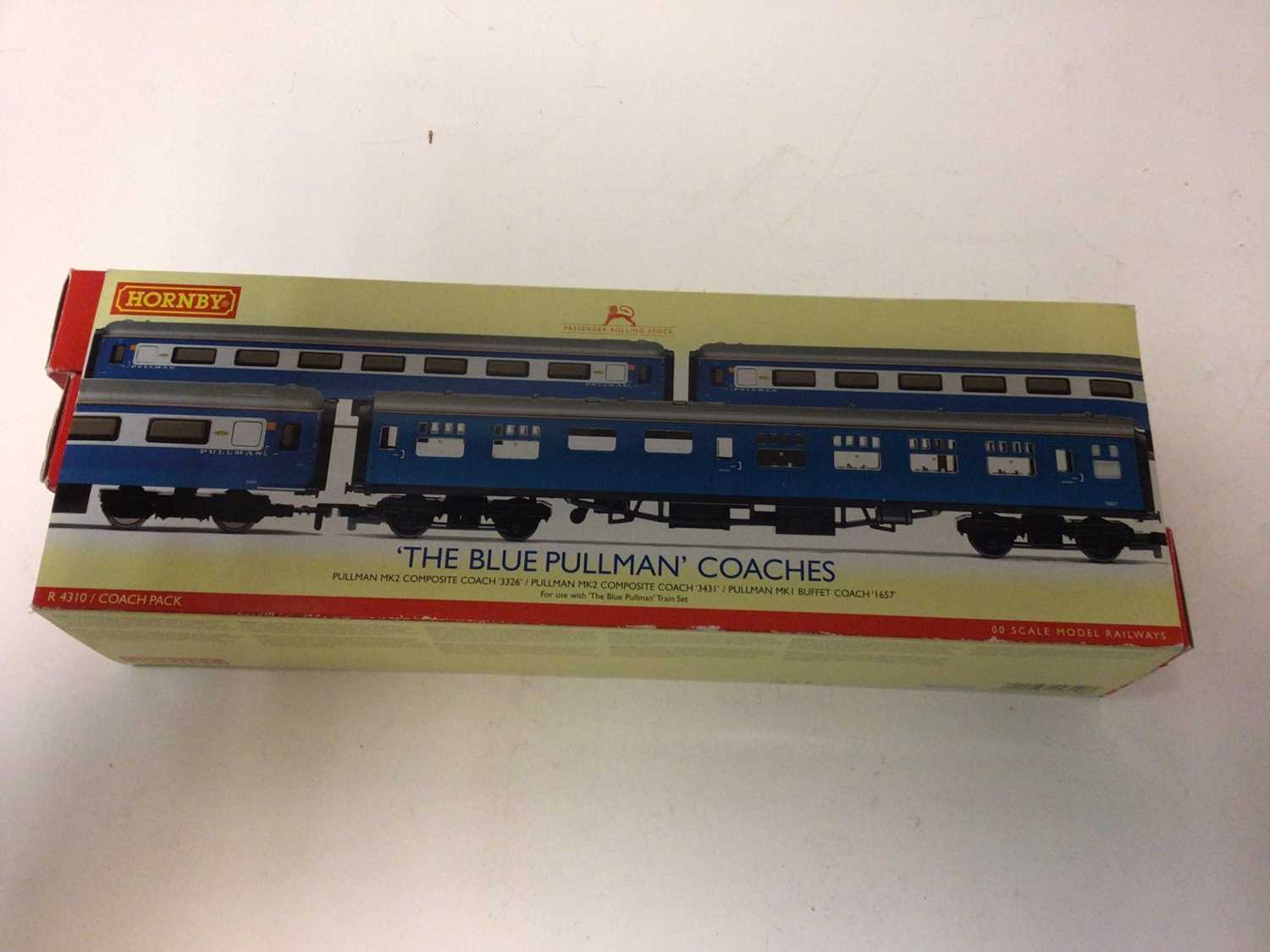 Lot 78 - Hornby OO gauge Venice Simplon Orient Express