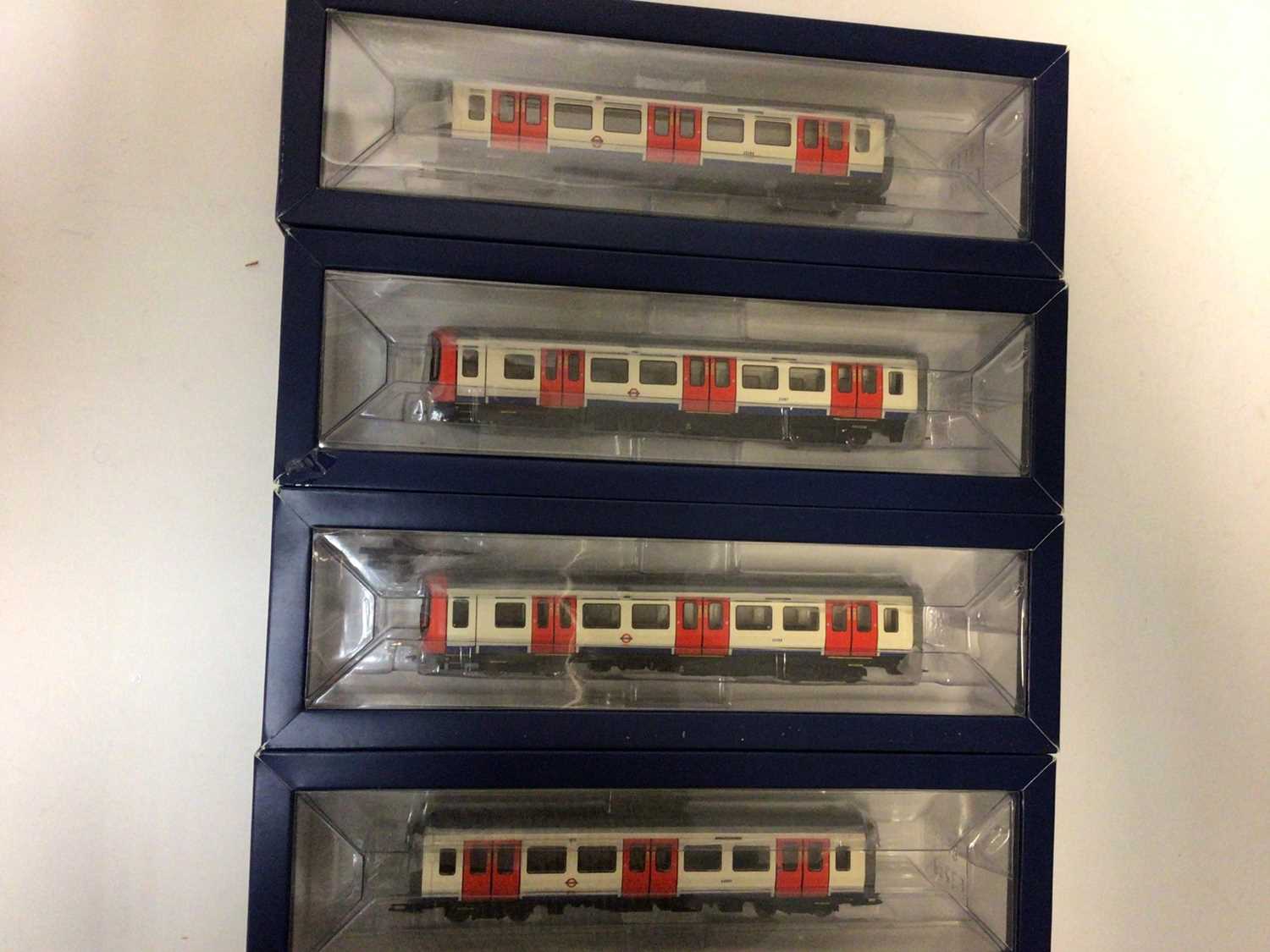 Lot 93 - Bachmann OO gauge London Underground S Stock