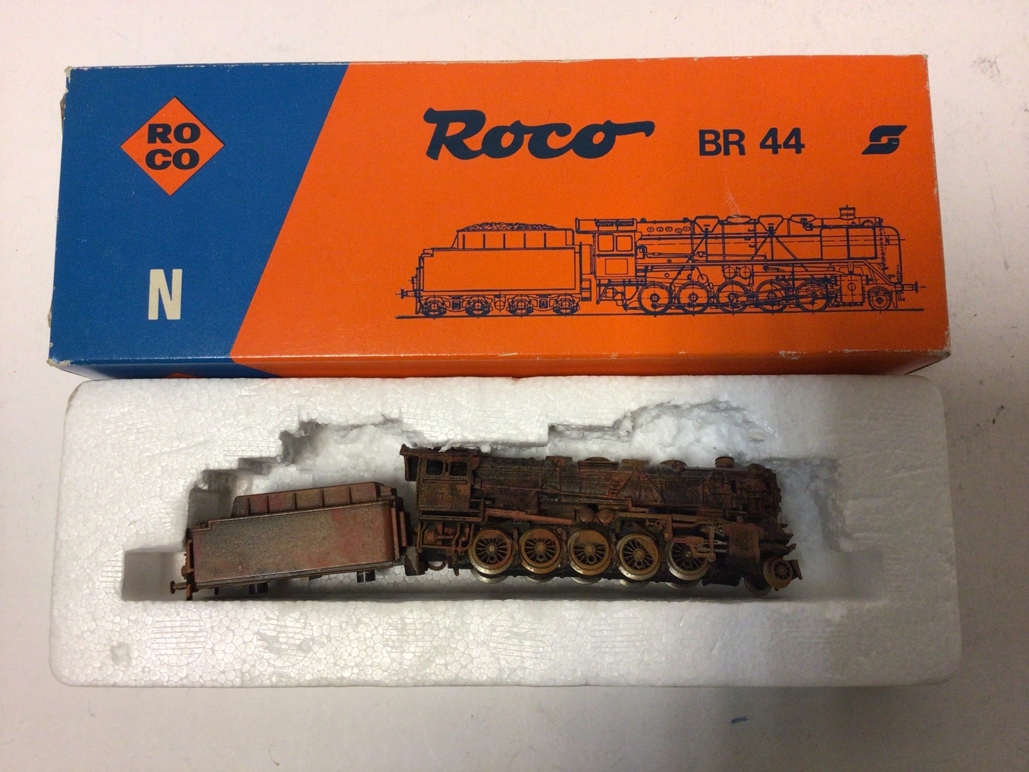 Lot 196 - Roco Nicki & Frank S HOe gauge locomotive