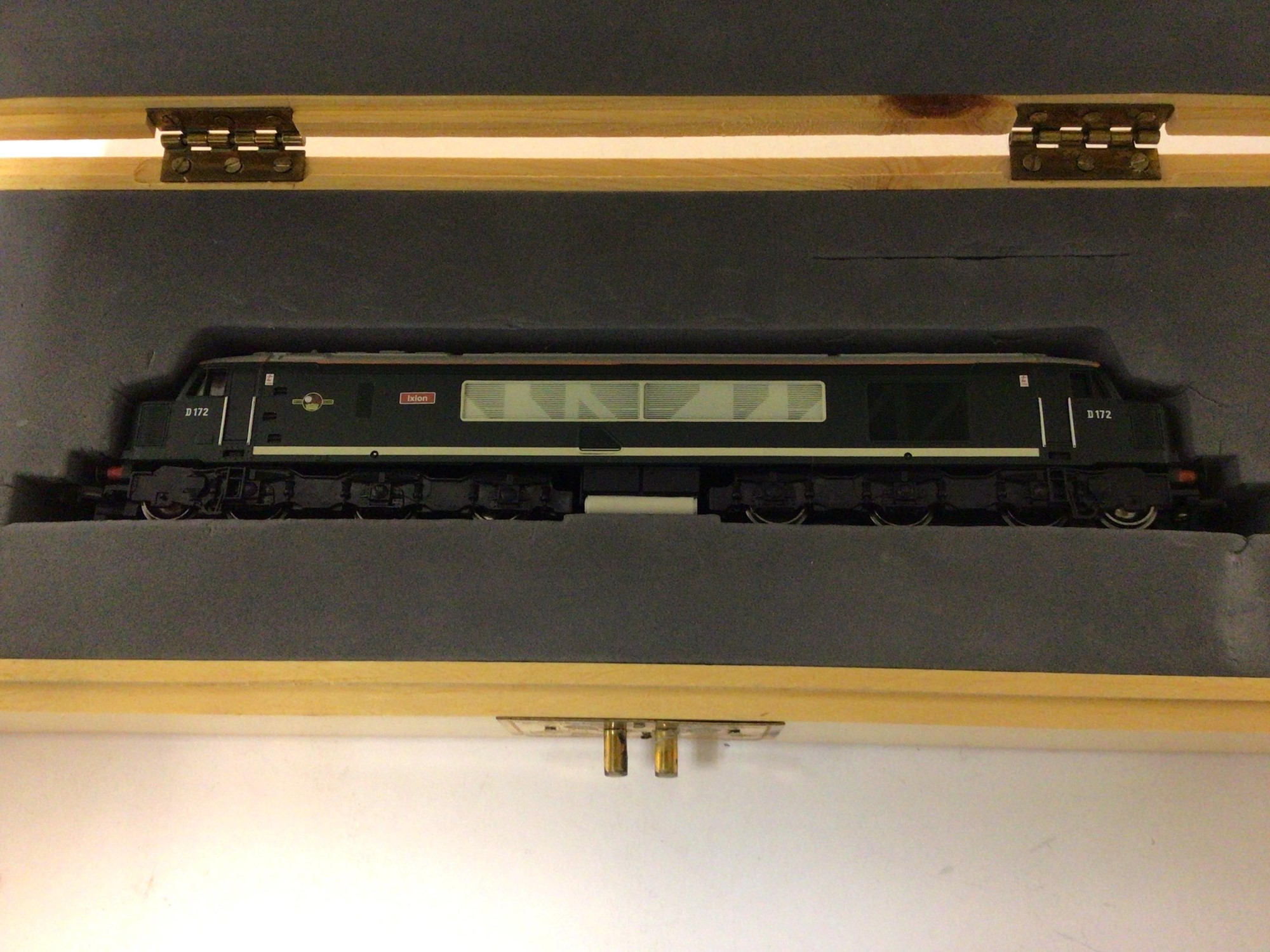 Lot 220 - Bachmann OO gauge limited edition Class 46