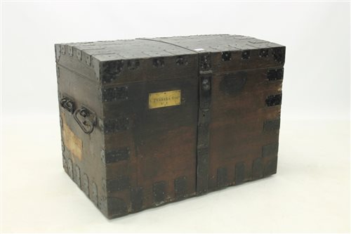 Lot 1156 - 19th century oak and iron bound Silverer