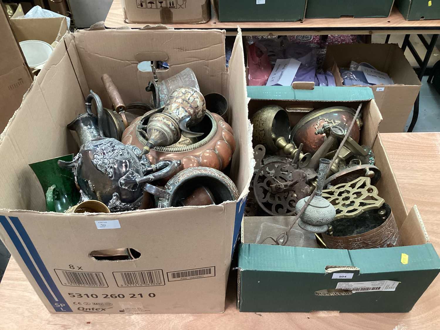 Lot 904 - Large group of metalwares, including Eastern