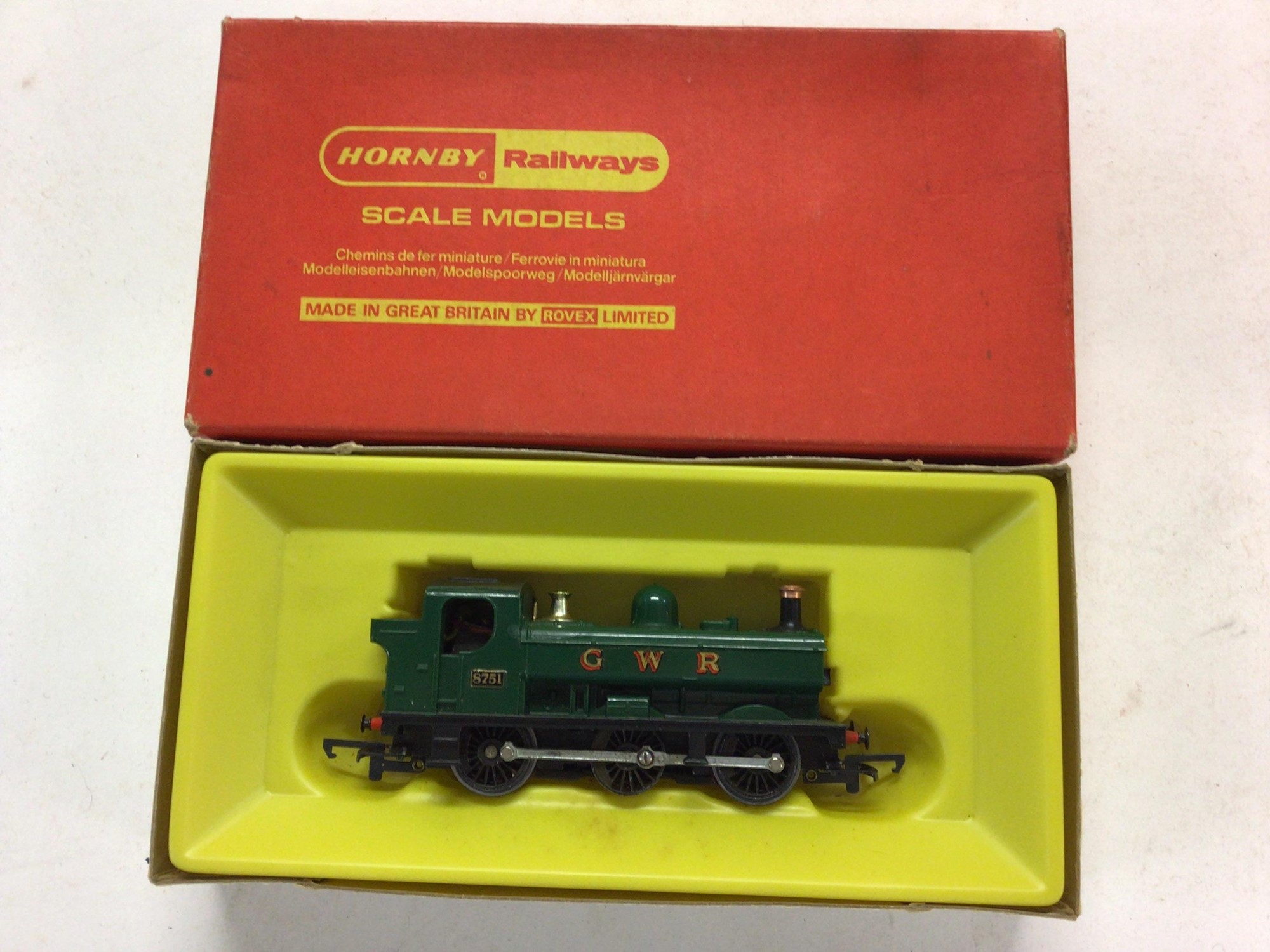 Lot 174 - Triang Hornby OO gauge LMS black 4-4-0 Class