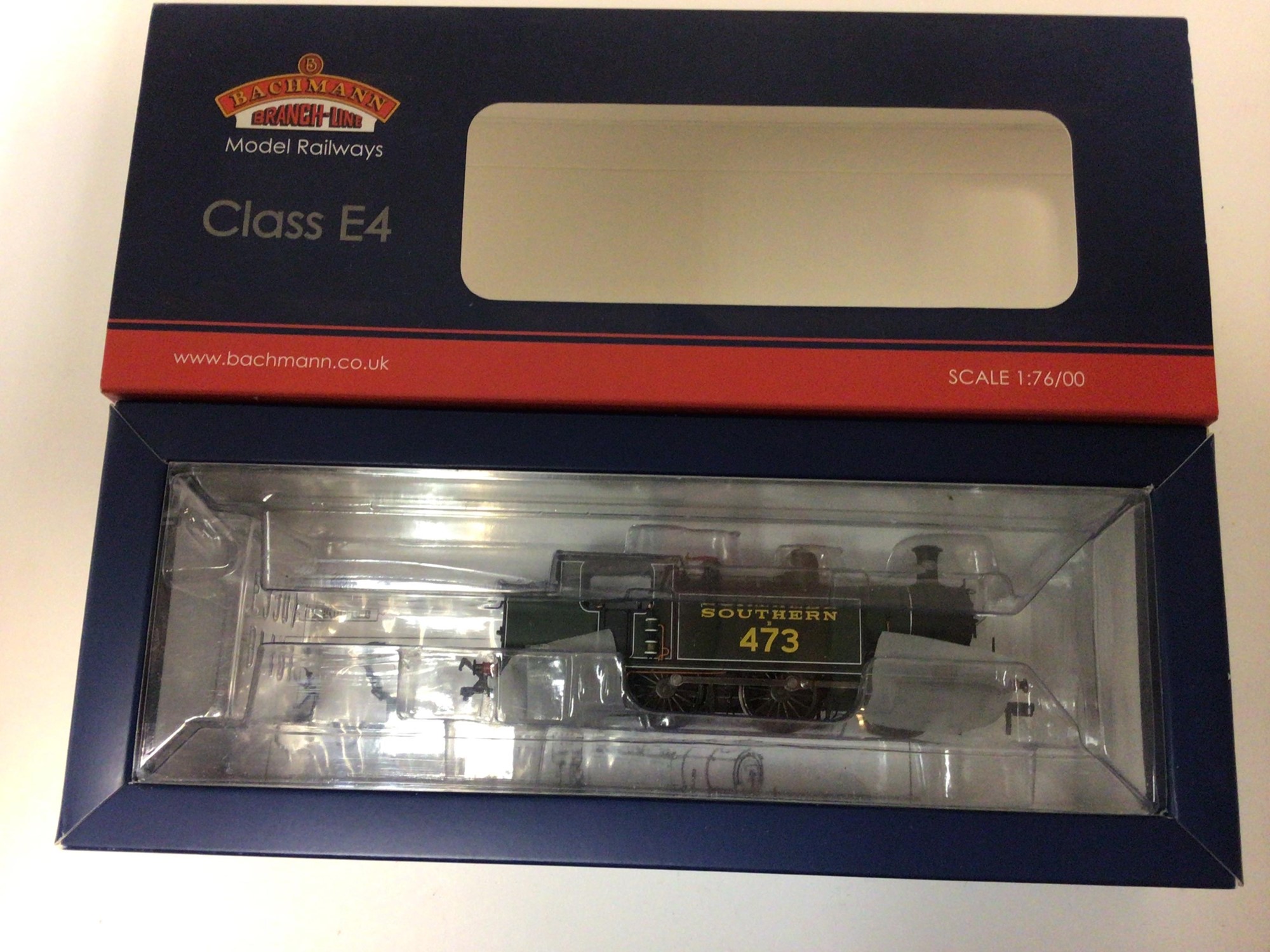 Lot 178 - Bachmann OO gauge Class E4 473 Southern