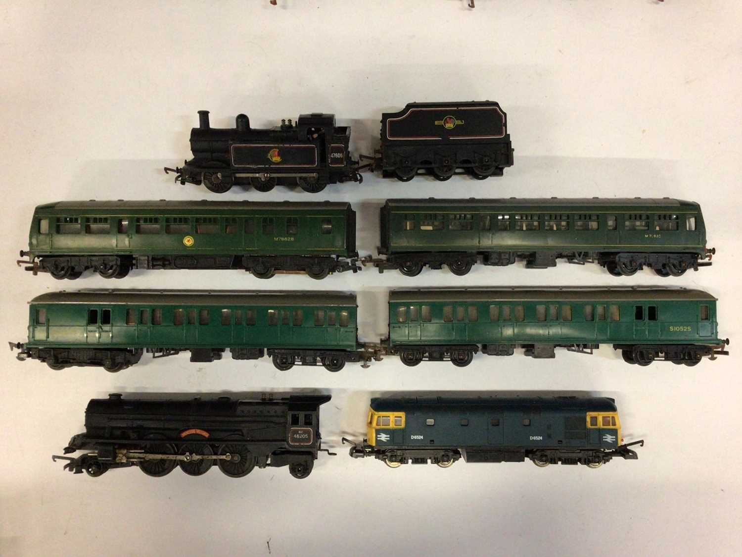 Lot 1848 - Railway 00 gauge unboxed selection