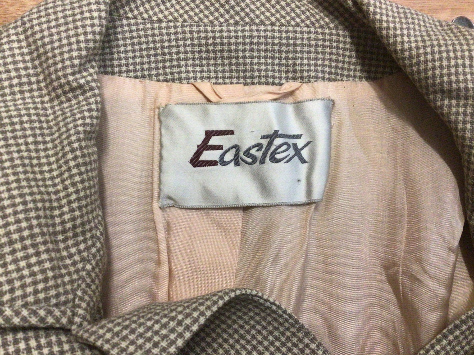 Lot 333 - 1950's Elgora Coat, long wool jacket by