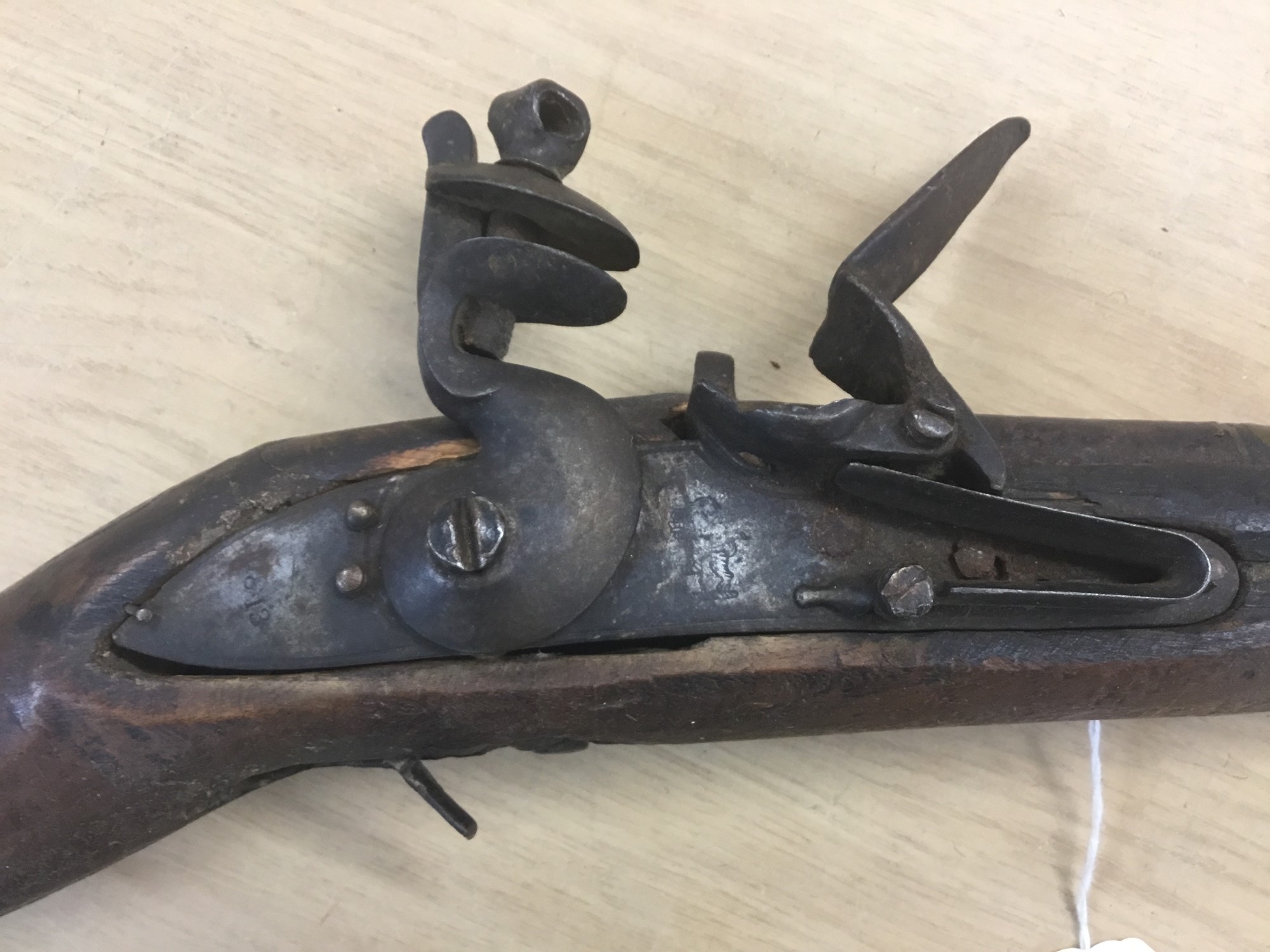 Lot 996 - 19th century Indian flintlock jazel musket