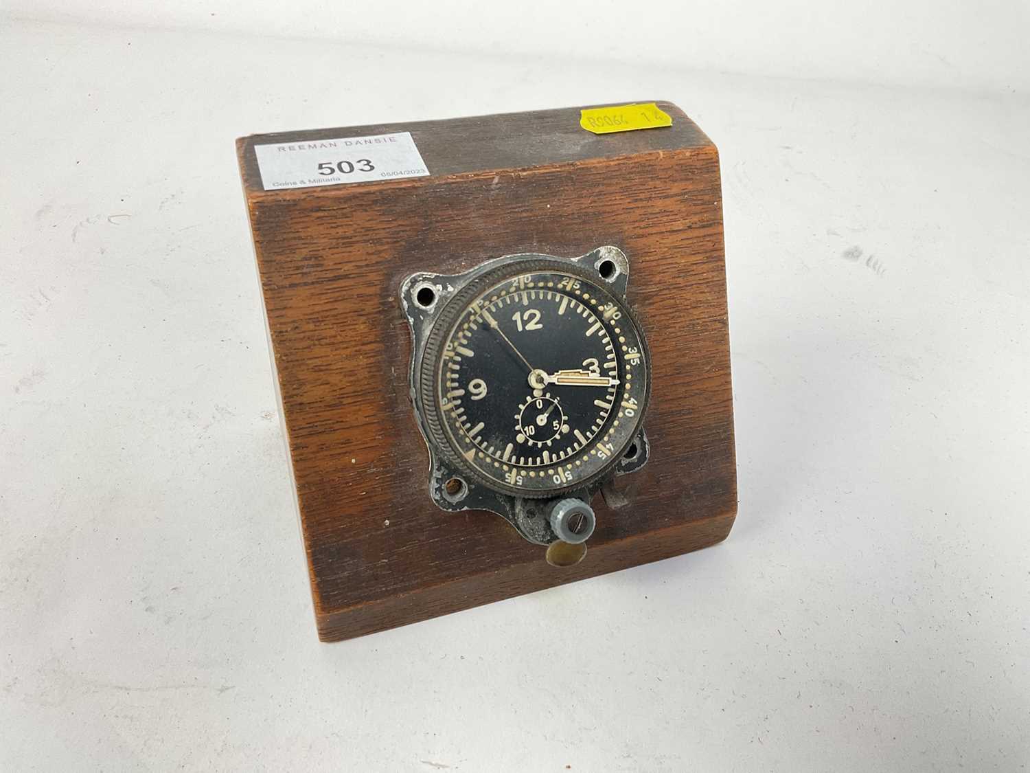 Lot 503 - Second World War aircraft cockpit clock