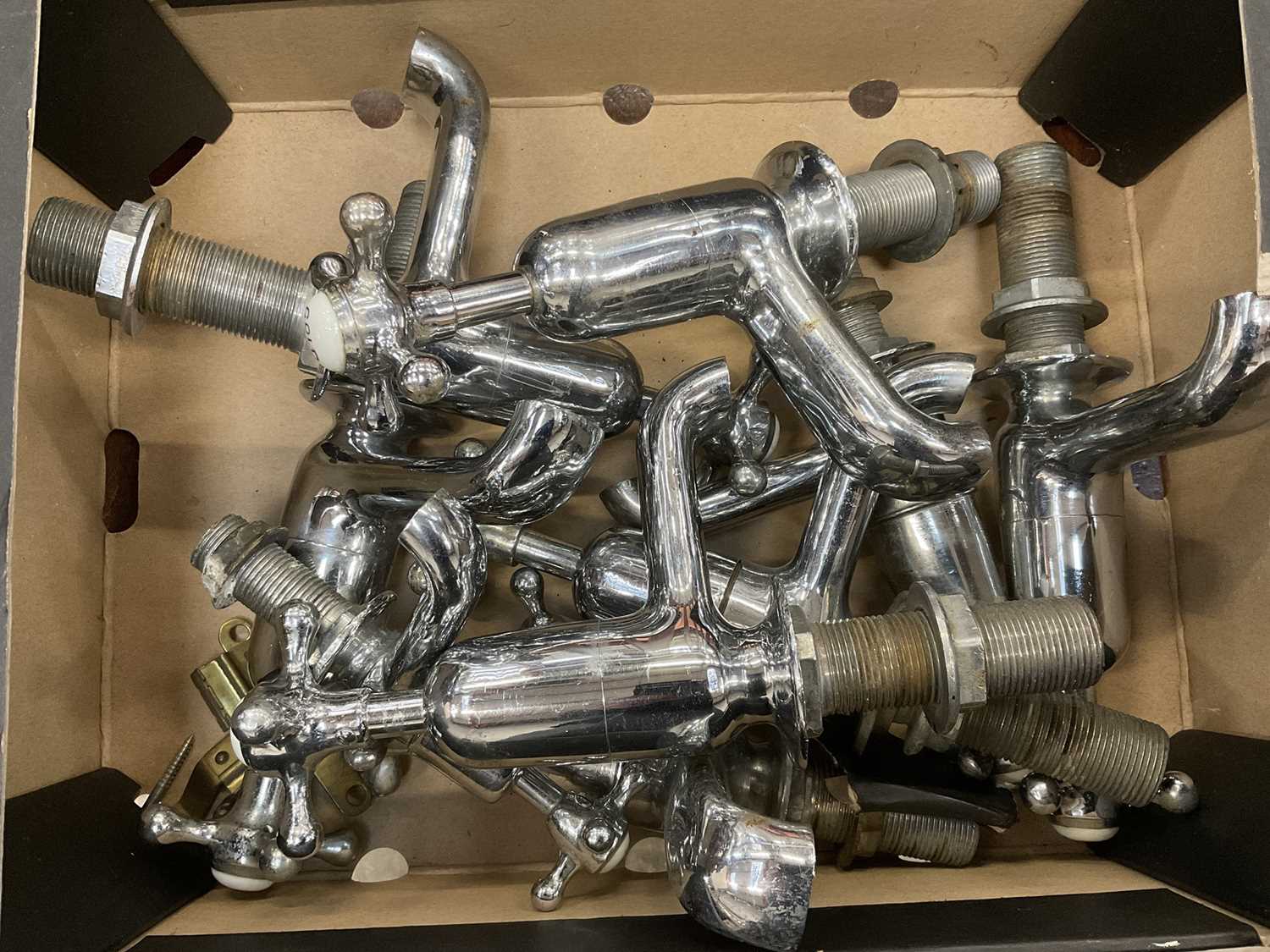 Lot 379 - Group of vintage style taps