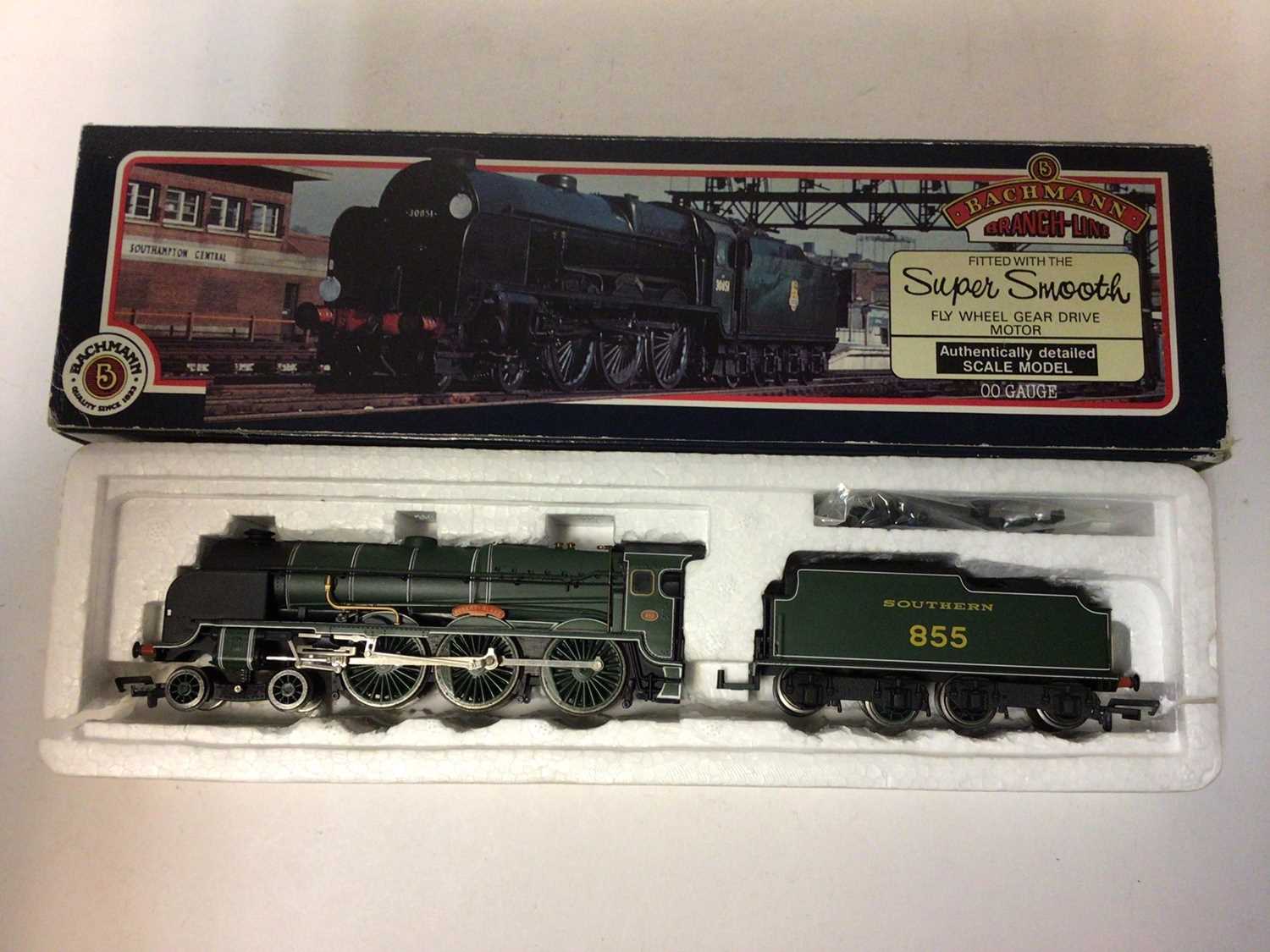 Lot 169 - Bachmann OO gauge locomotives including LNER