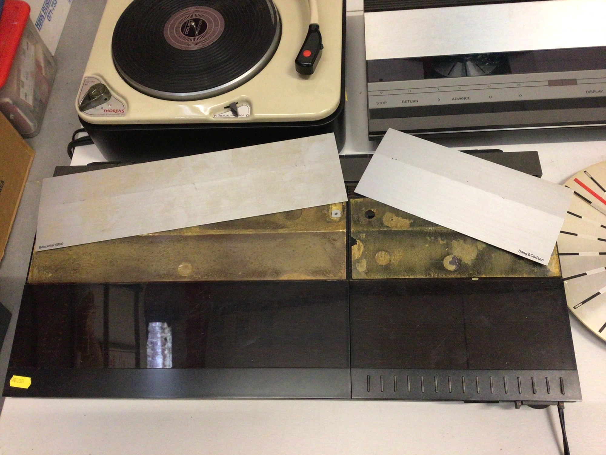 Lot 311 - Bang & Olufsen Beocenter 4000 tape player,