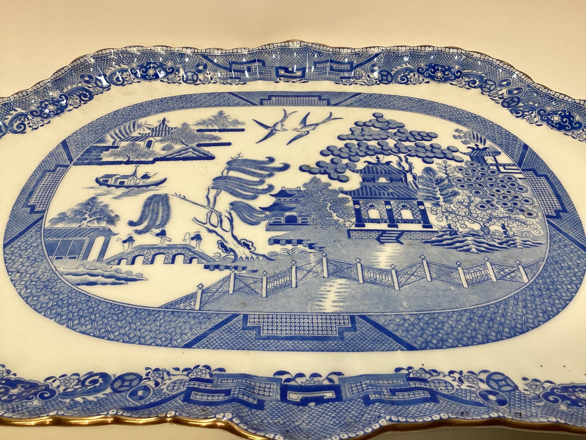 Lot 1130 - Minton blue and white Willow pattern