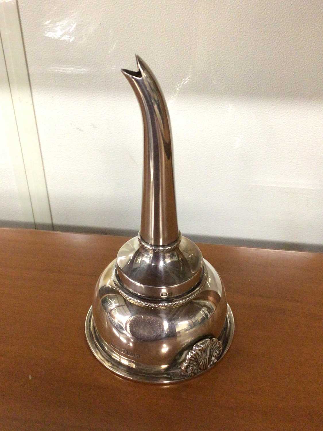 Lot 874 - Silver wine funnel with shell-form