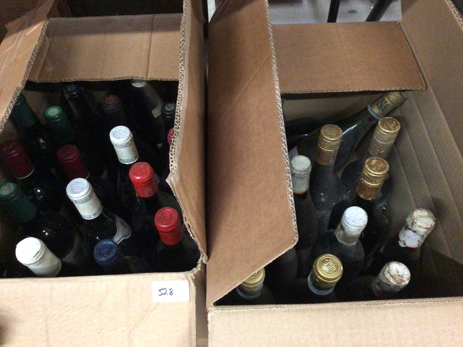 Lot 528 - Four boxes containing a very large quantity