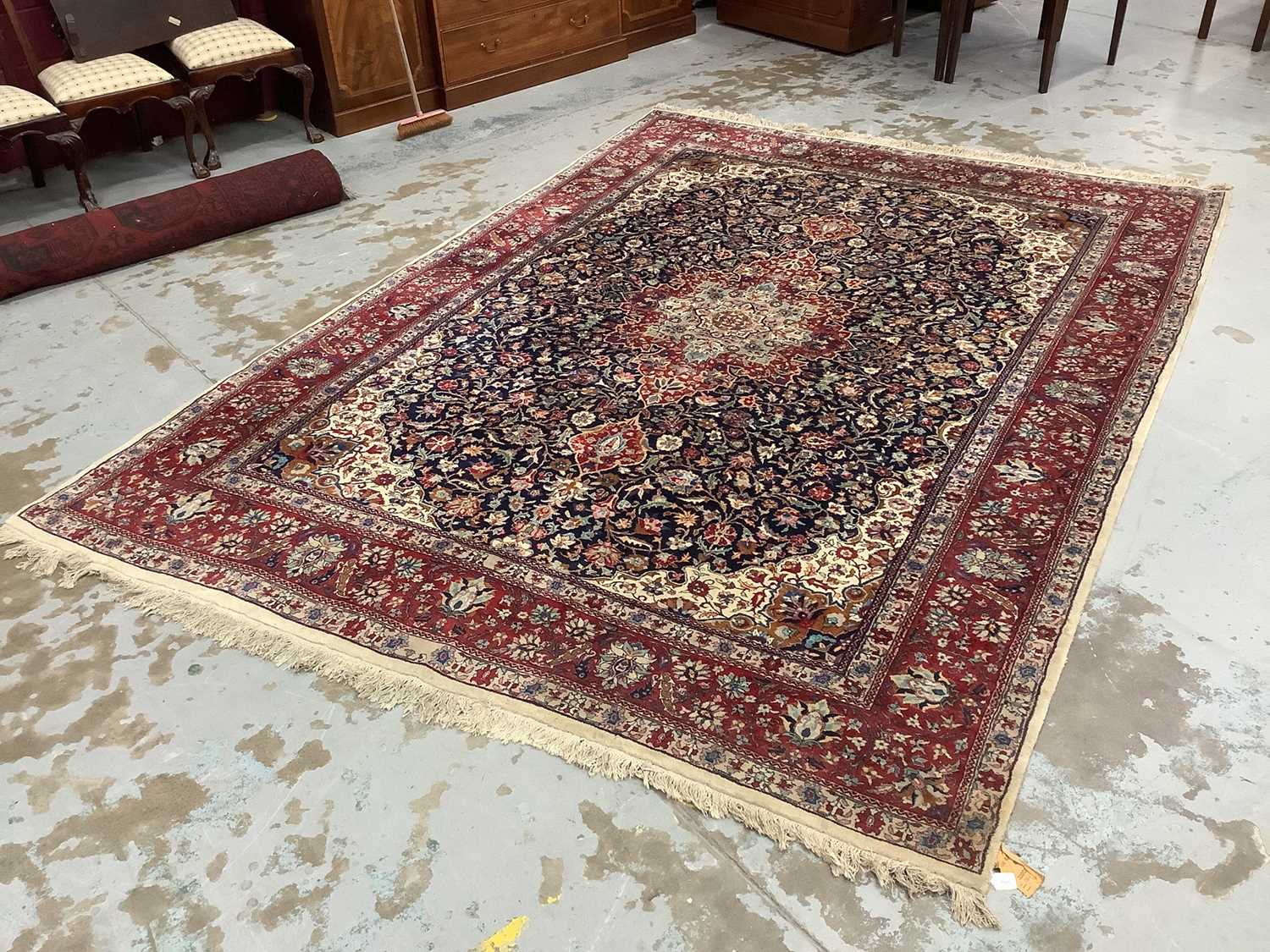 Lot 1505 - Kashan pattern carpet, with central