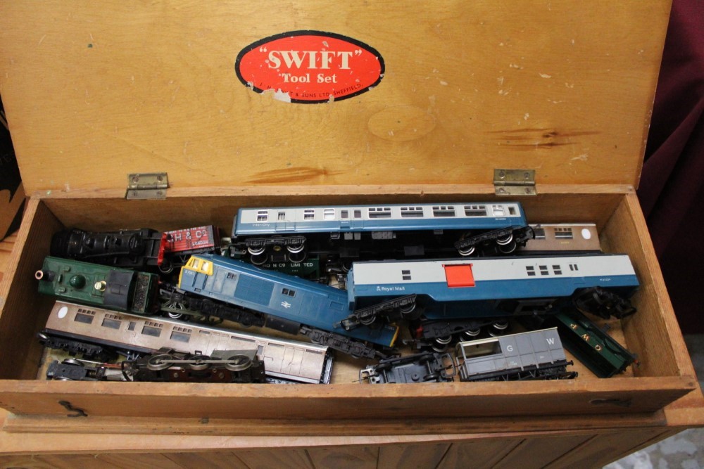 Lot 1836 - Four boxes of model railway to include