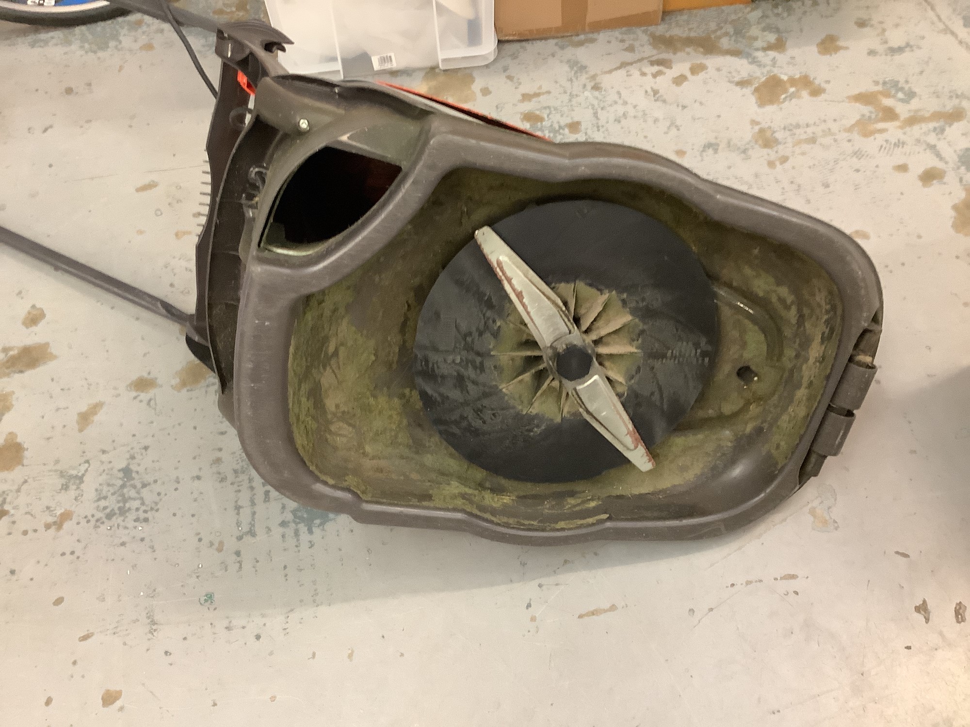 Lot 2 - Flymo Hover Compact 330 electric lawnmower,