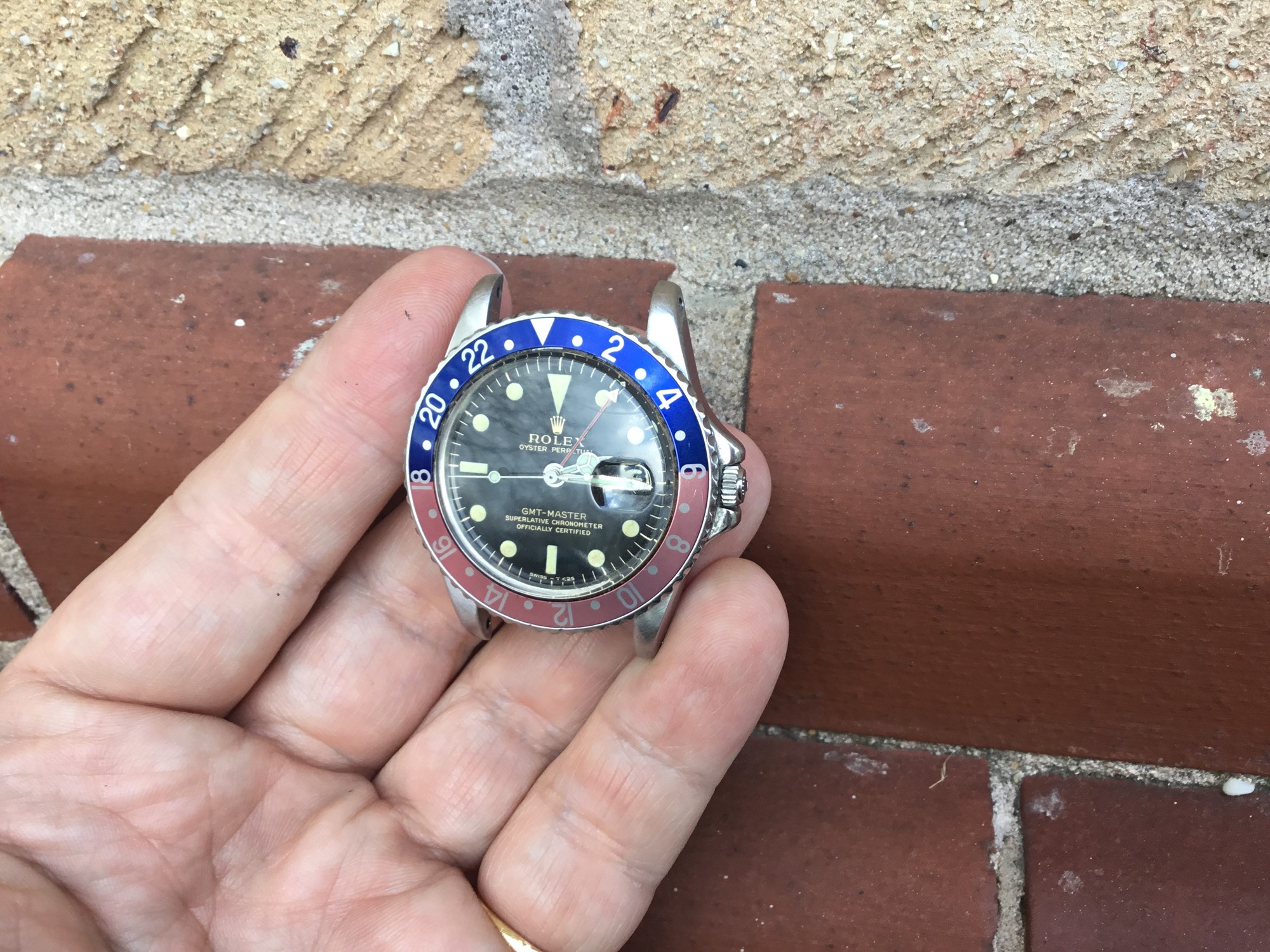 Lot 600 - 1966 Rolex GMT Master with original receipt