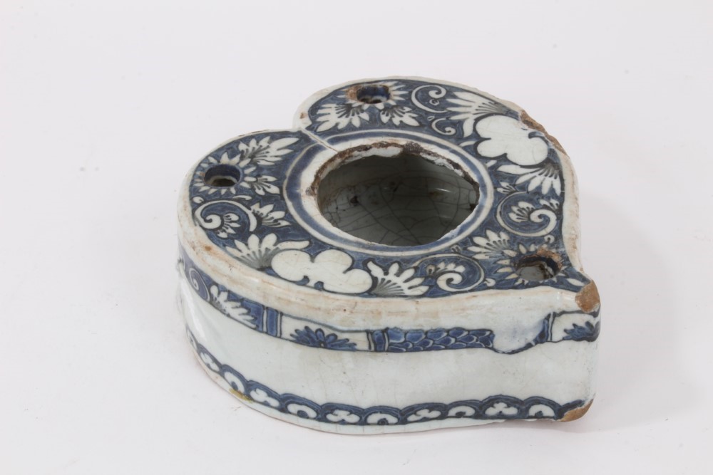 Lot 121 - Dutch Delft blue and white heart-shaped