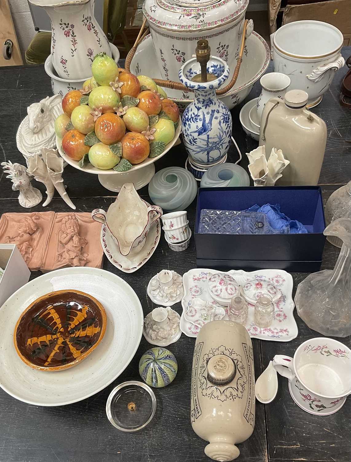 Lot 139 - Collection of decorative ceramics and glass