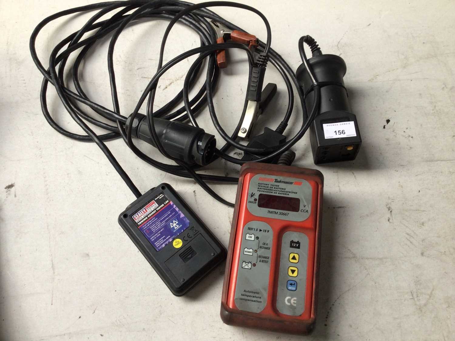 Lot 156 Taskmaster TMITM 30667 Battery Tester Lot 156 Taskmaster TMITM 30667 Battery Tester