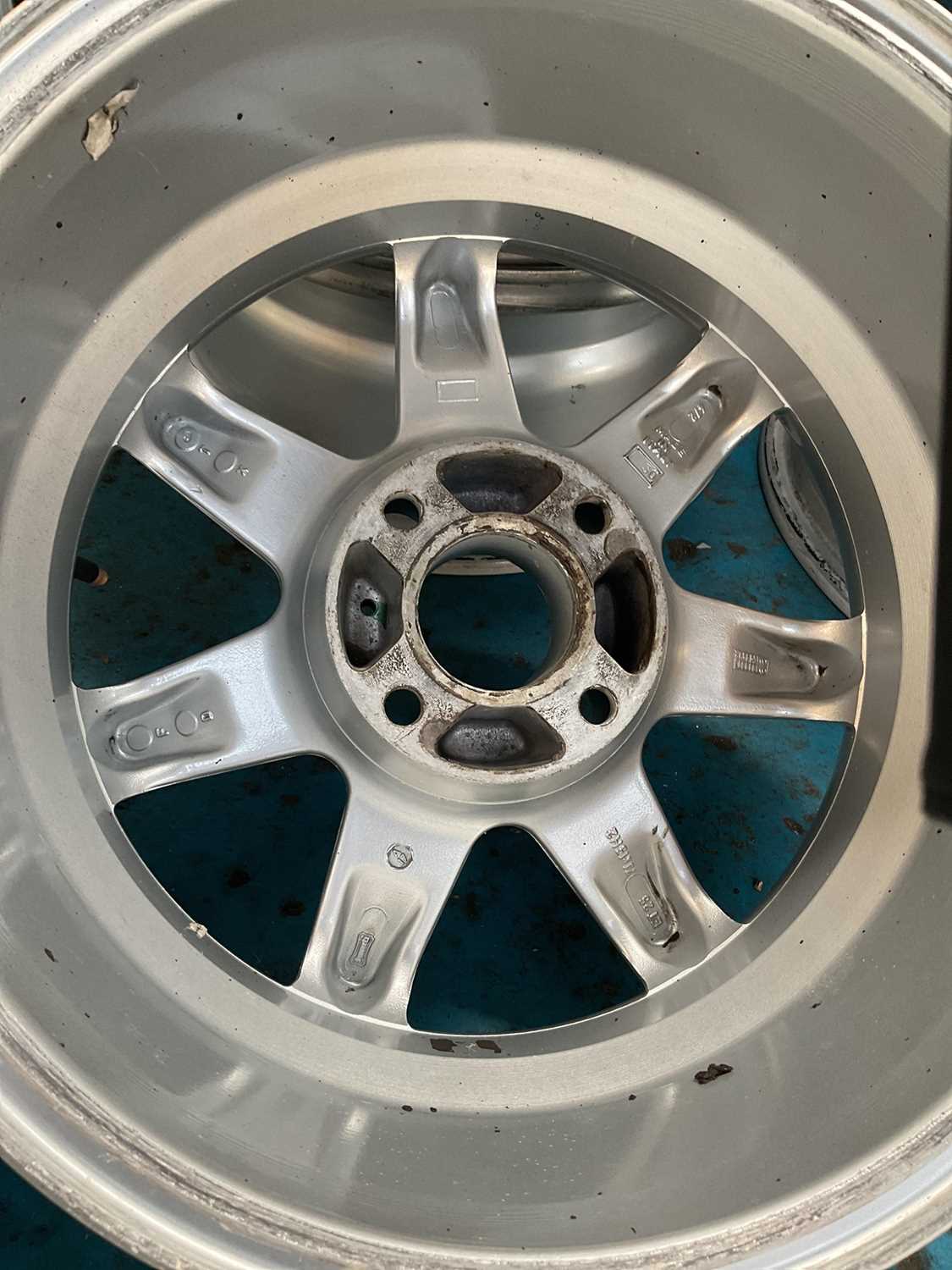Lot 162 - TVR Griffith 500 Estoril Alloy wheel