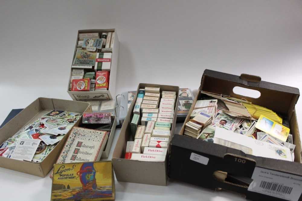 Lot 1533 - Cigarette cards & trade cards selection