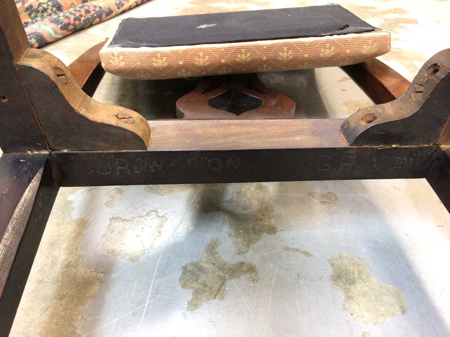 Lot 218 - Pair of H.M.King George V 1911 Coronation