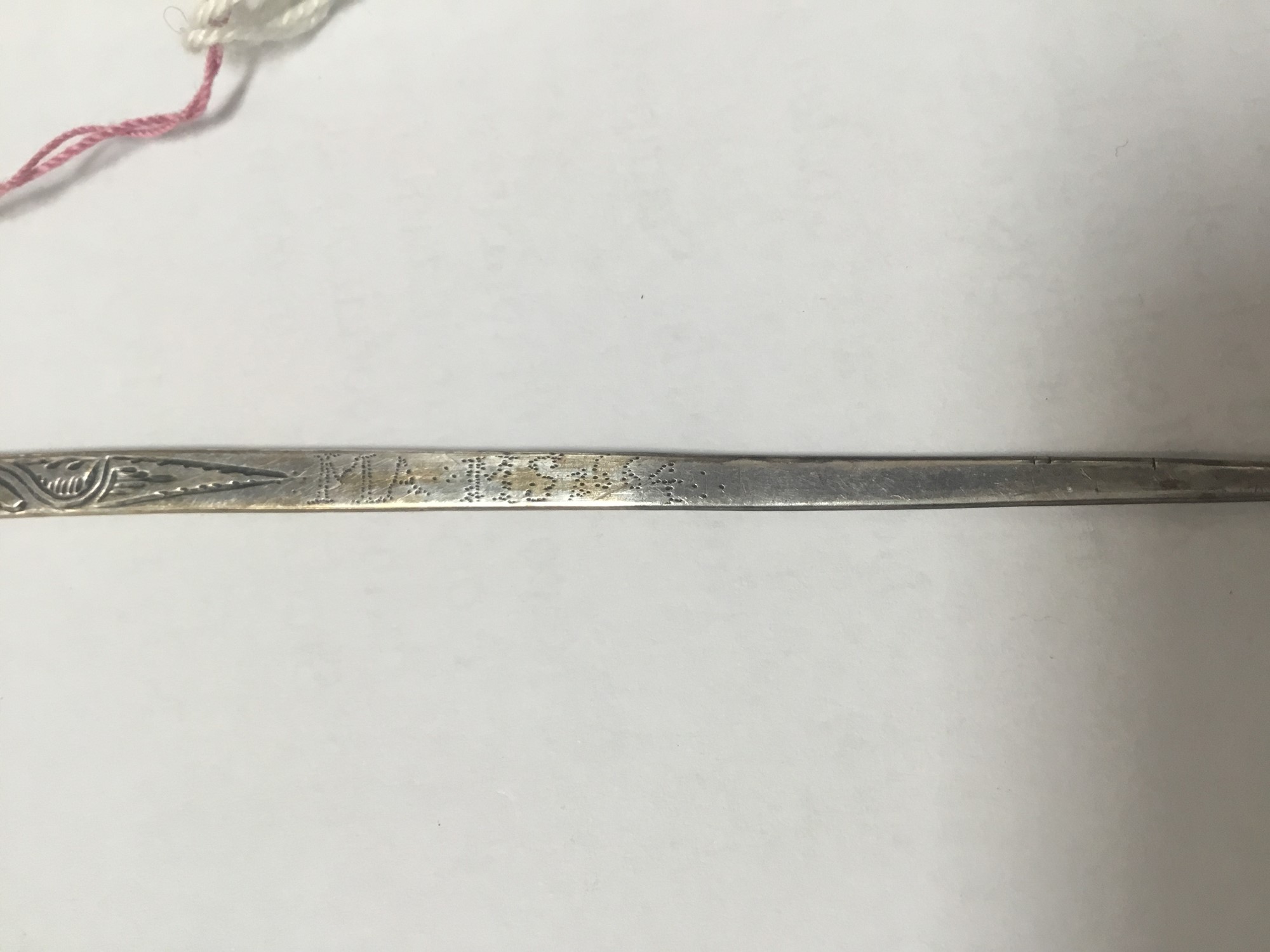 Lot 1002 - 17th century silver bodkin, with prick date