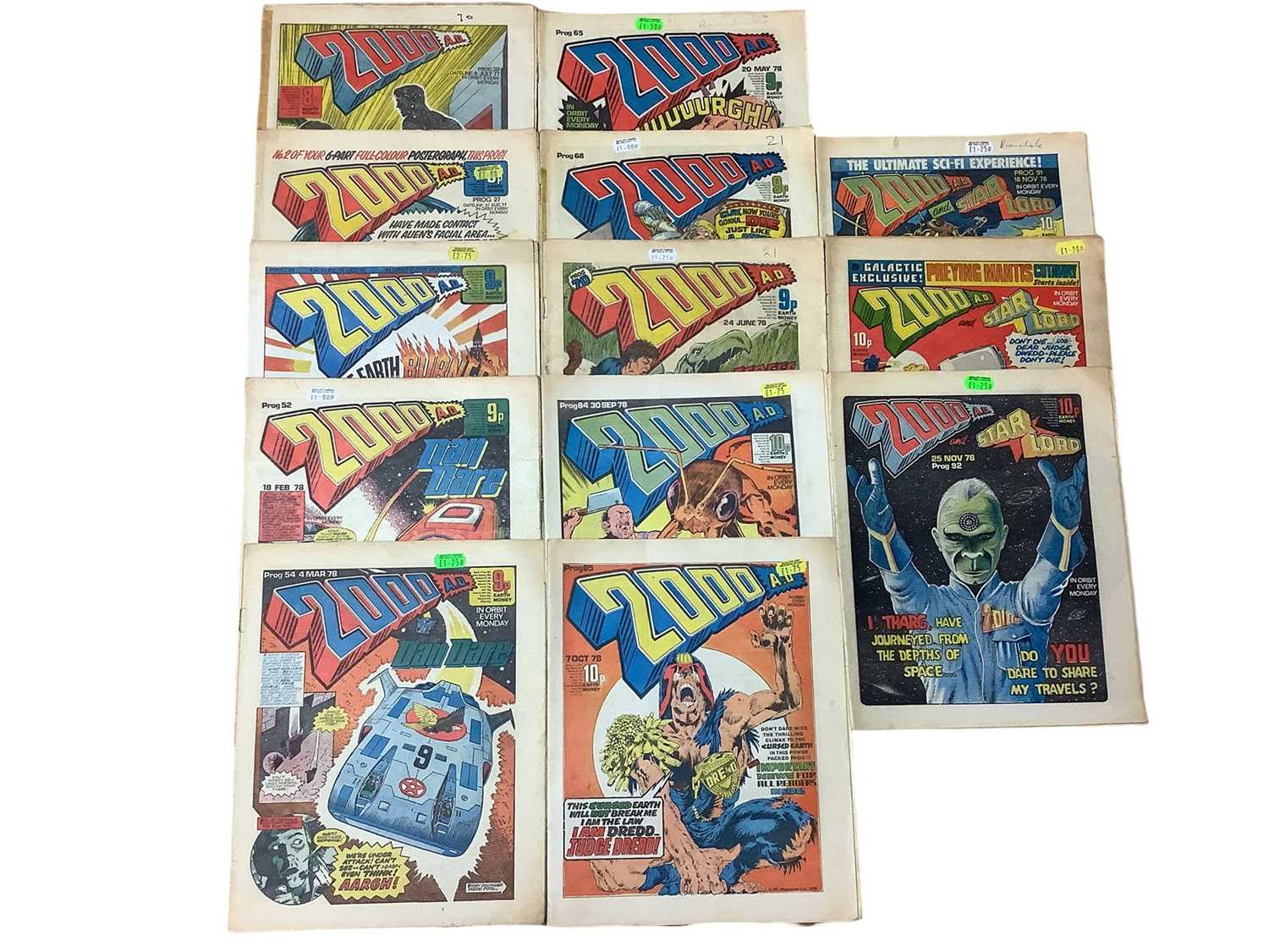 Lot 135 - Thirteen (1970's) 2000ad Magazine #20, 27,
