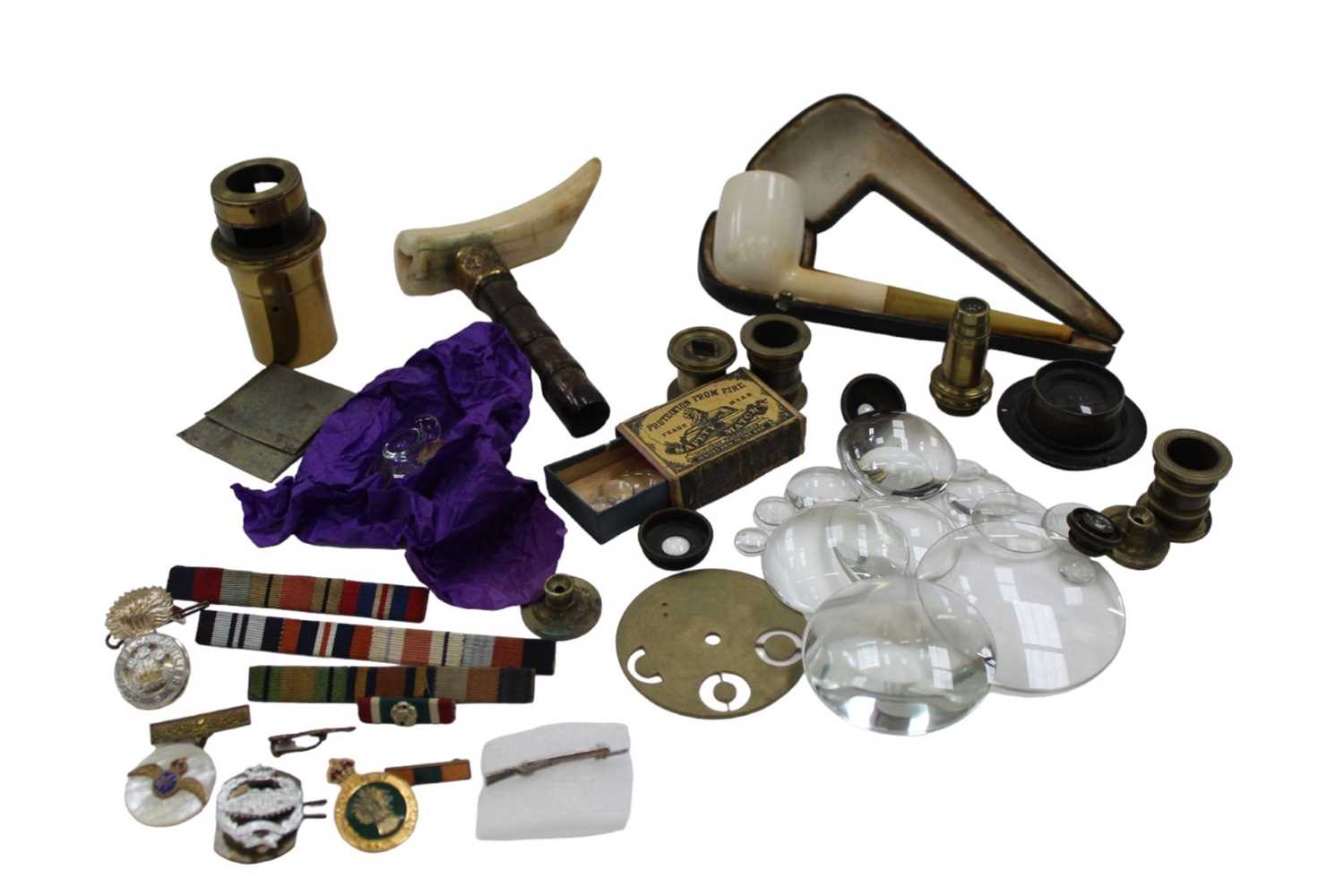 Lot 2497 - Sundry items, including a Victorian marine