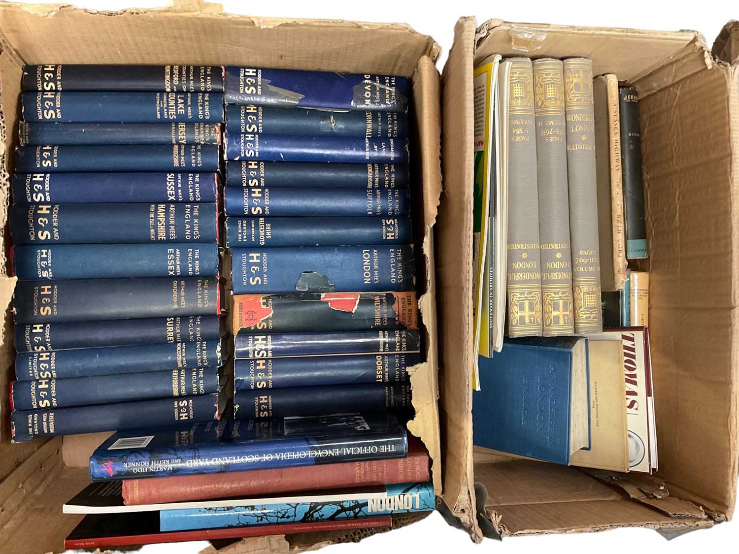 Lot 1653 - Arthur Mee and other topography books,