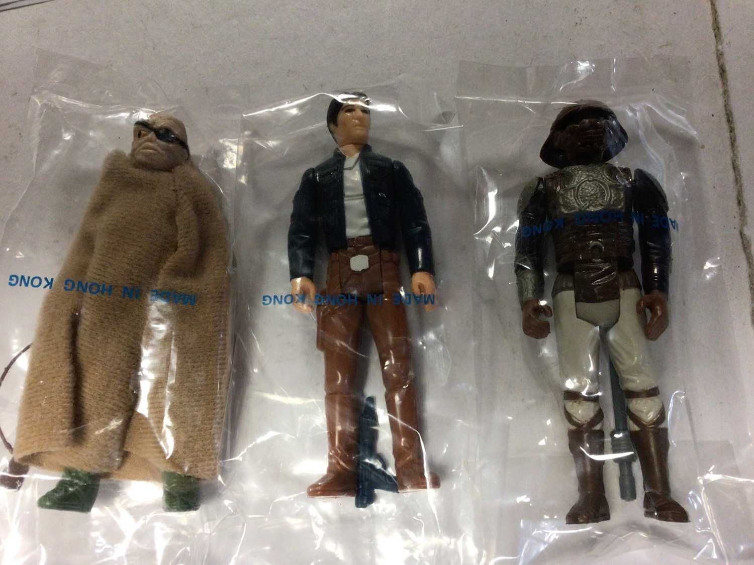Lot 125 - LFL Star Wars figures